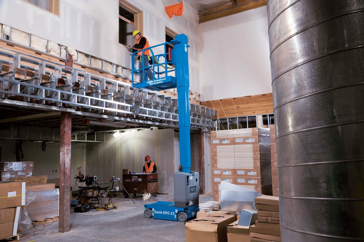 GENIE RUNABOUT CONTRACTOR GRC-12 VERTICAL MAST LIFT » Welch Equipment ...