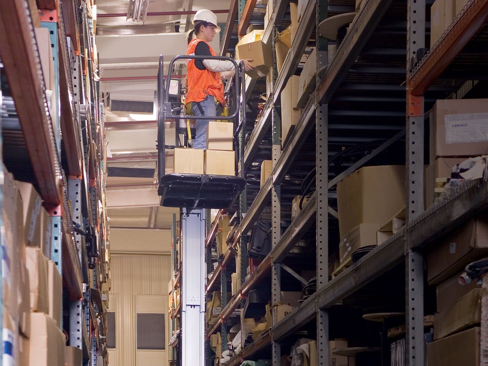 JLG 20MSP DRIVEABLE STOCK PICKER » Welch Equipment